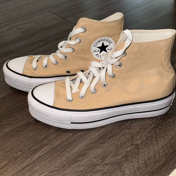 Converse | Shoes | Converse Classic Tan Hightop Platform Sneakers ...